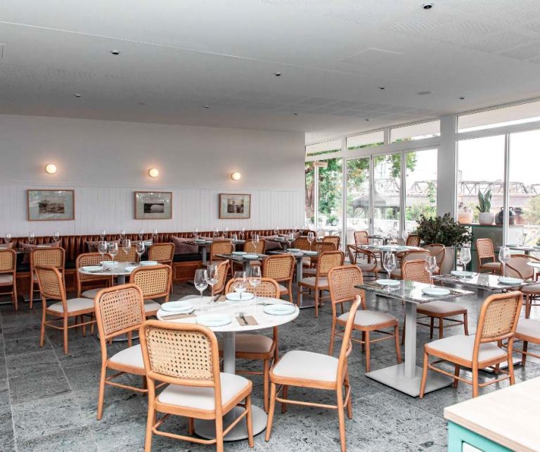 400+ Catchy Cafeteria Name Ideas That Will Make You Hungry